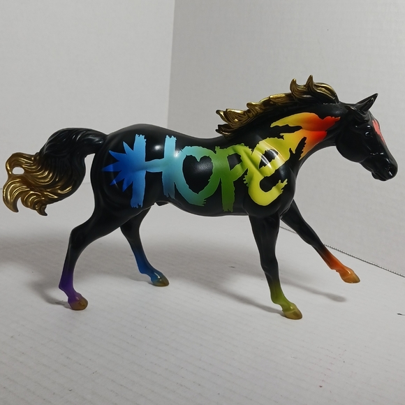Breyer | Toys | Breyer Freedom Series 22 Horse Of The Year Hope | Poshmark